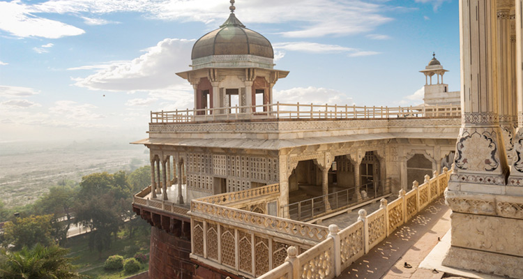 Agra Fort (Timings, History, Entry Fee, Images, Built by & Information ...