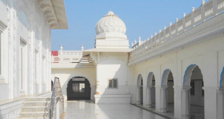 Gurudwara Guru ka Tal Agra (Timings, History, Entry Fee, Images, Built ...