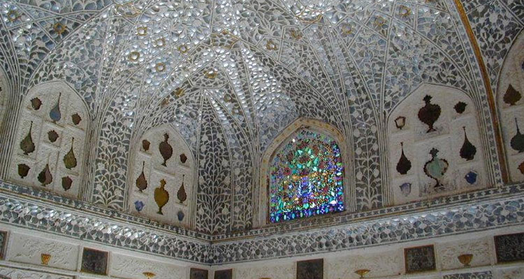 Sheesh Mahal Agra (Timings, History, Entry Fee, Images, Built by ...